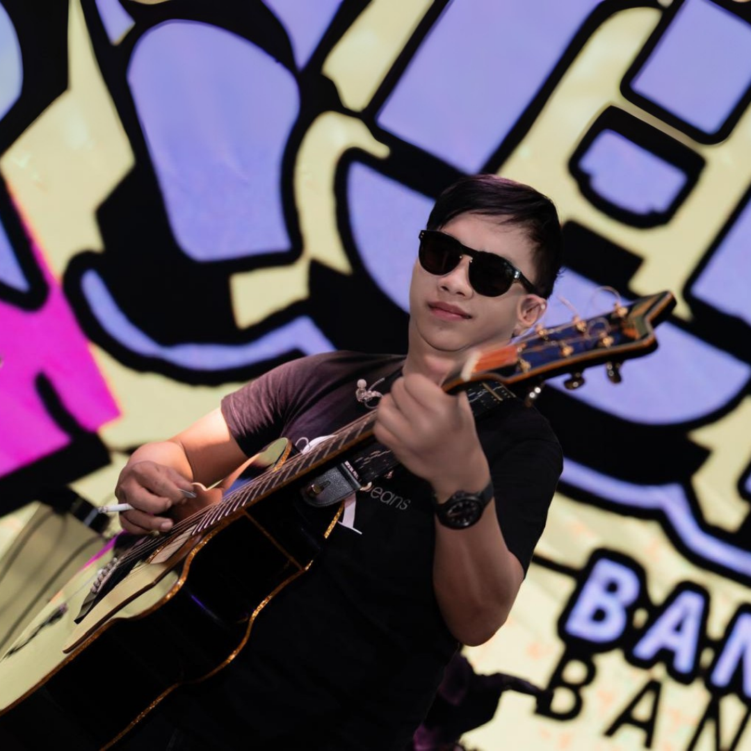 “Reno Fahreza Bawa Napas Baru di Supergroup Loh Kok Tum Band: Simbol ...